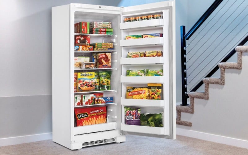 Comparing Chest Freezer vs. Upright Freezer Freezing Efficiency - Kayswell